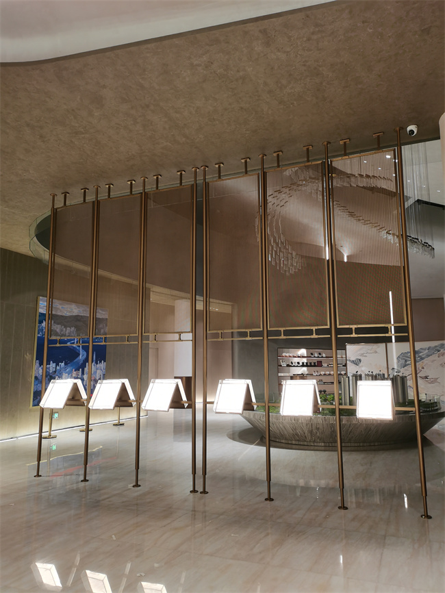 Internal Stainless Steel Room Divider Pallet Mesh Galvanized Finish